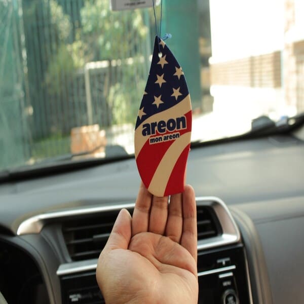 Lá thơm treo xe Areon Mon American Dream